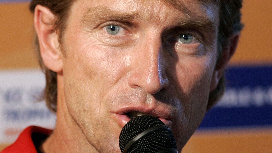 Former Zimbabwe batsman Kevin Curran dies aged 53 | ESPNcricinfo