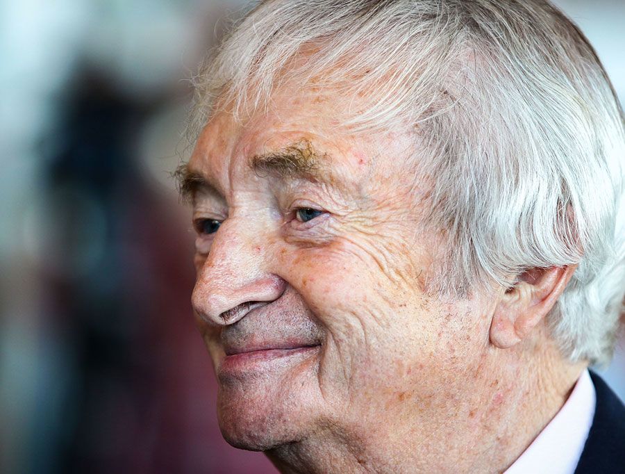 Richie Benaud at the launch of the Australian cricket season ...