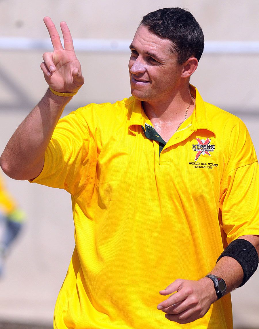 Andre Nel of International World XI bowls at the nets | ESPNcricinfo.com