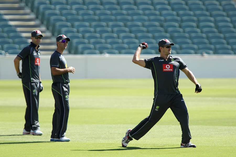 Shane Watson fielding at Australia's training session | ESPNcricinfo.com