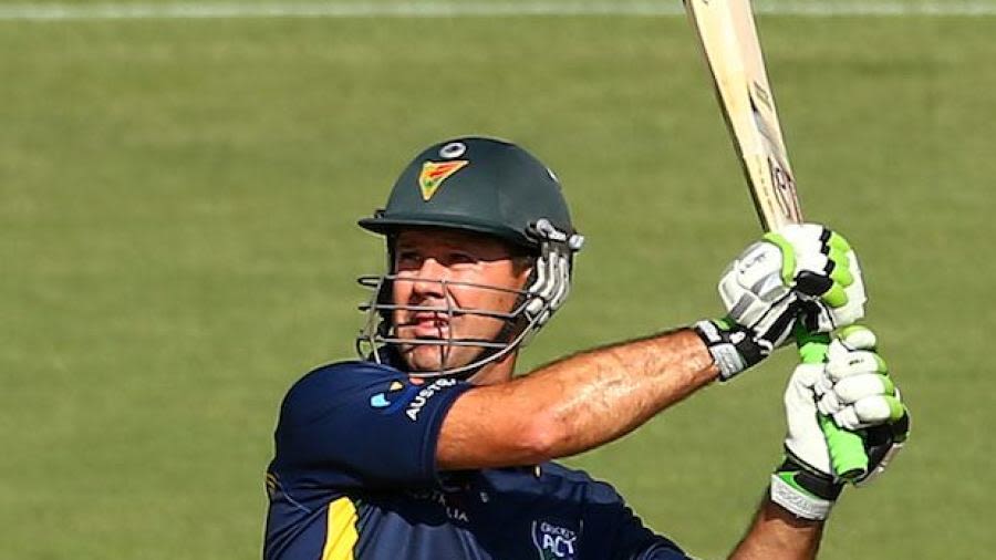 Surrey bring in Ricky Ponting as cover for Graeme Smith | ESPNcricinfo