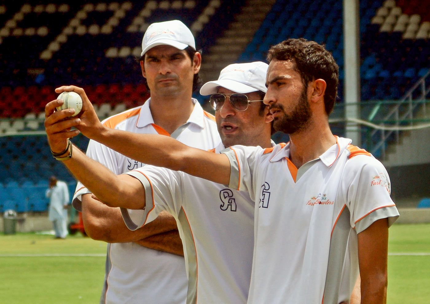 Wasim Akram passes on advice to Ahmed Jamal | ESPNcricinfo.com