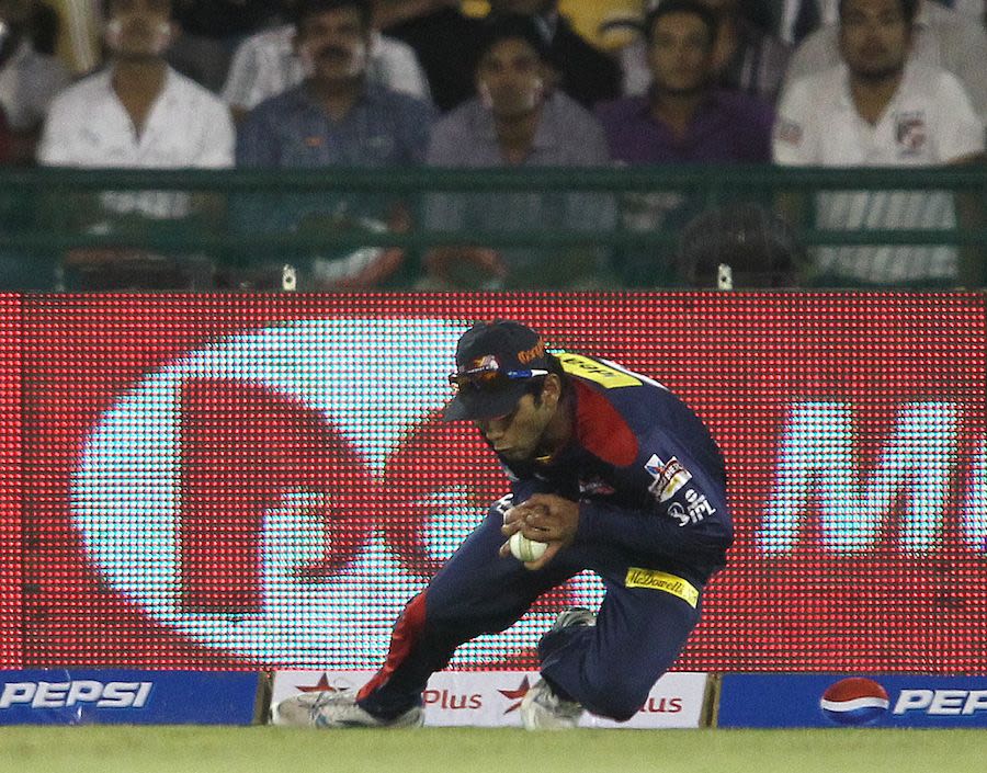 Unmukt Chand caught Robin Uthappa at long leg | ESPNcricinfo.com