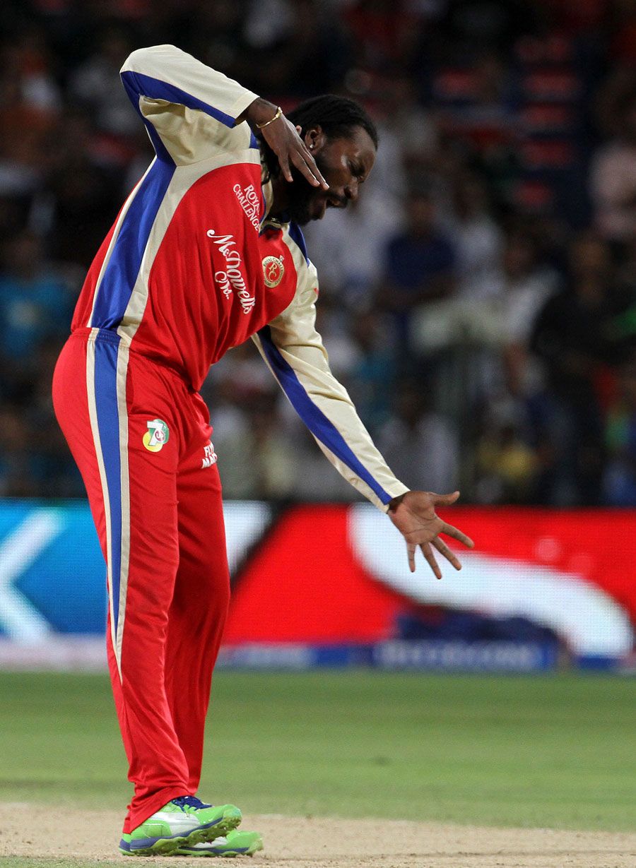 Chris Gayle pulls out another of his unique celebrations | ESPNcricinfo.com