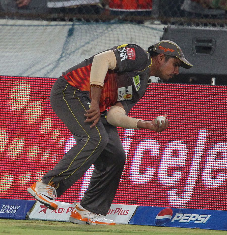 Karan Sharma holds on to a tough chance at the boundary to dismiss MS ...