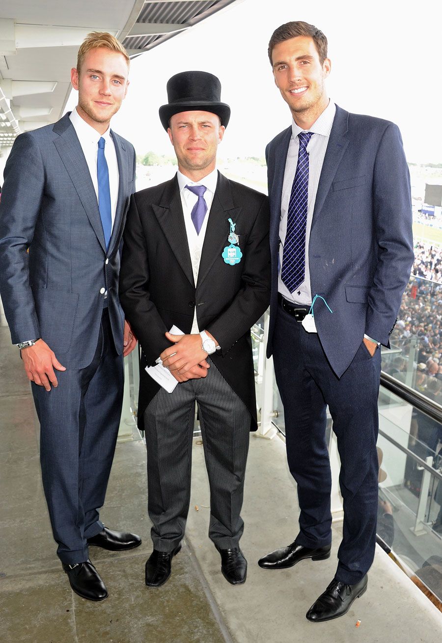 Stuart Broad and Steven Finn were outdressed by Jonathan Trott on Derby ...