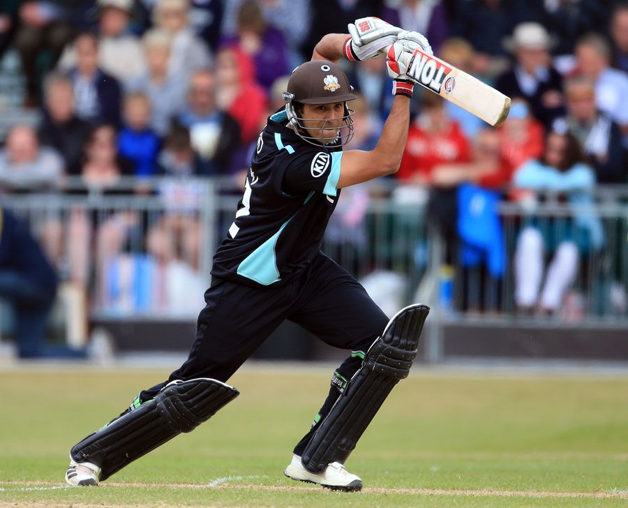 Vikram Solanki made 34 as stand-in captain | ESPNcricinfo.com