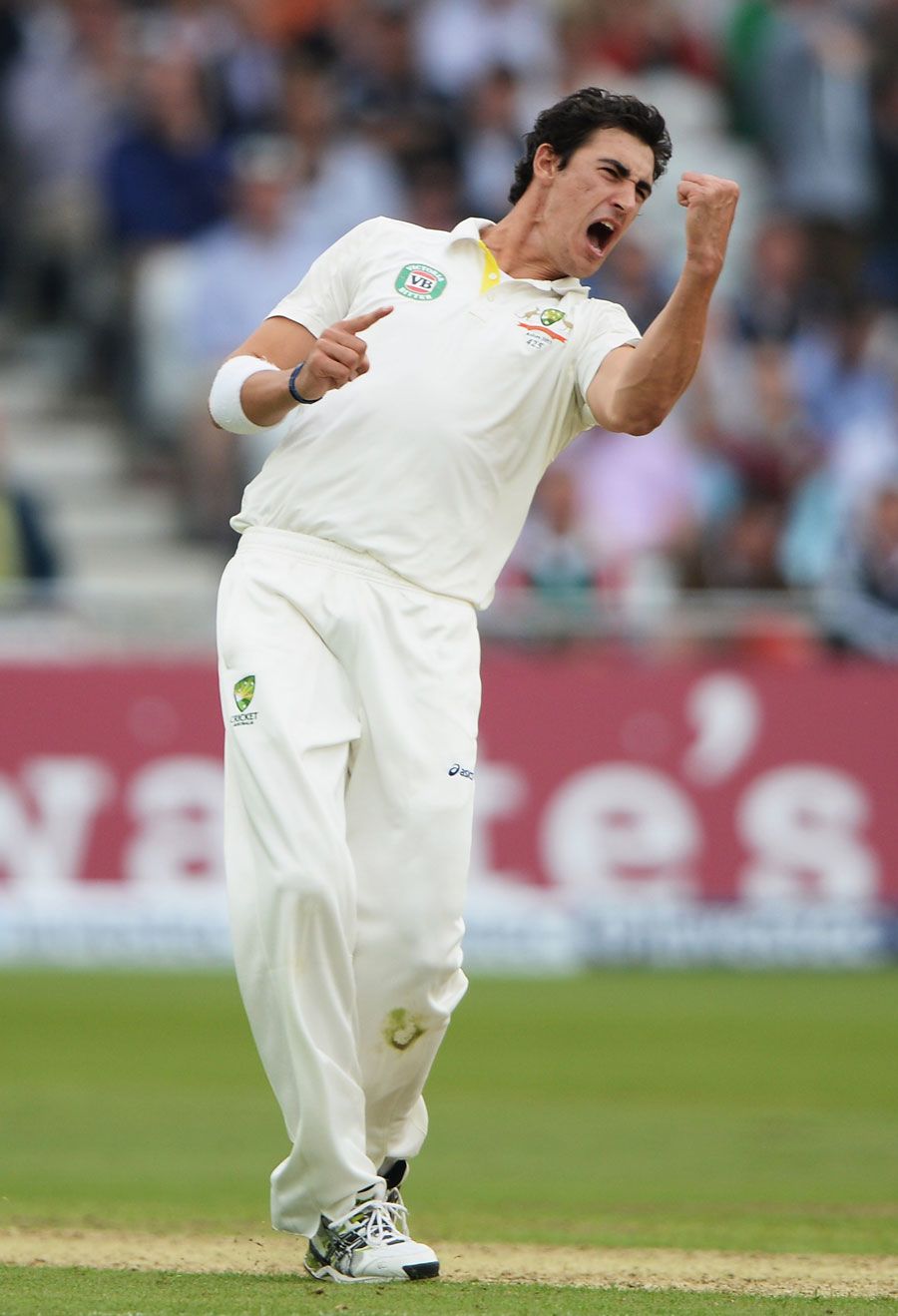 Mitchell Starc claimed two wickets in two balls | ESPNcricinfo.com