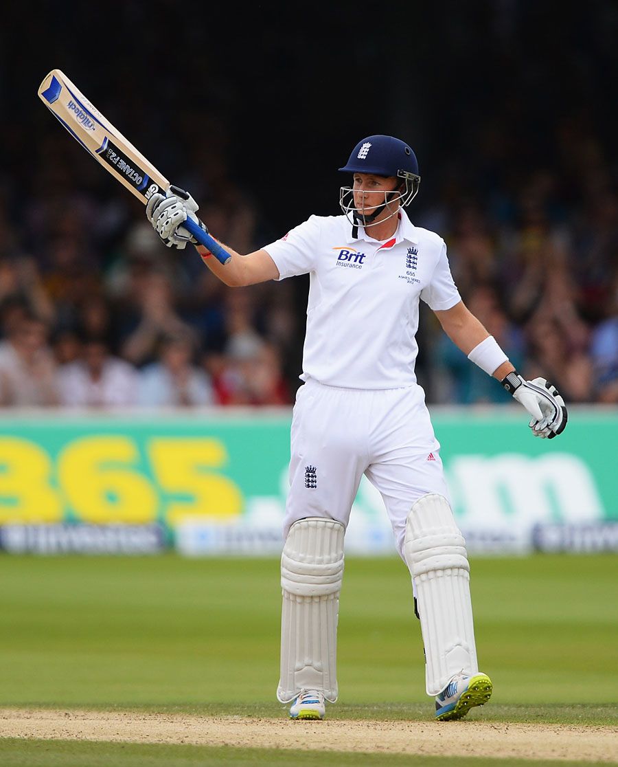 Joe Root acknowledges his first half-century of the series ...