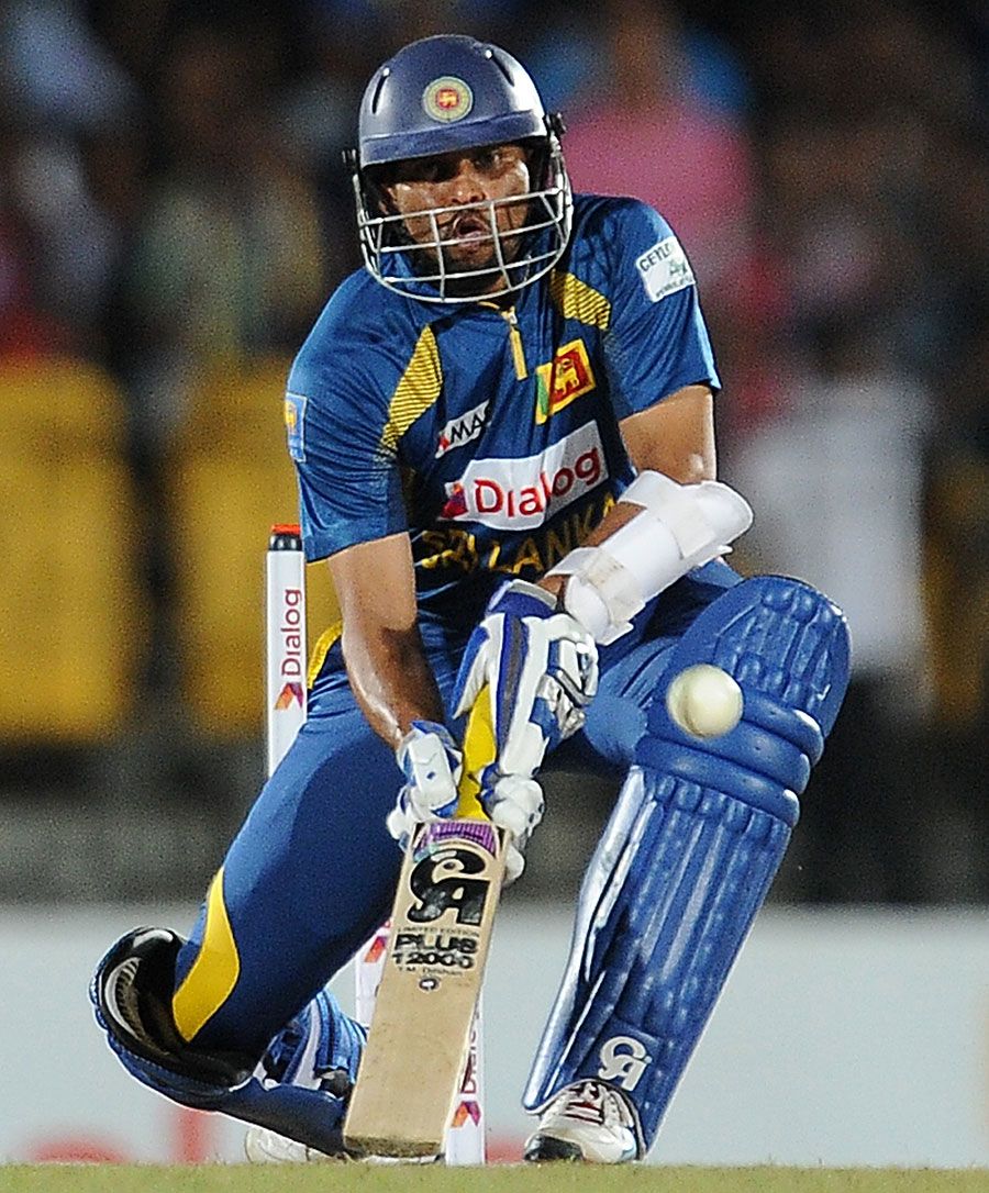 Tillakaratne Dilshan shapes to play the Dilscoop | ESPNcricinfo.com