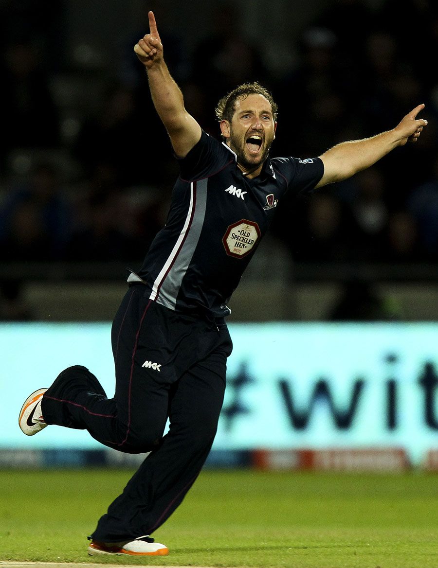 Steven Crook claimed the important scalp of Glenn Maxwell ...