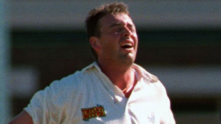 Emma John revisits her teen years of supporting a losing England team ...