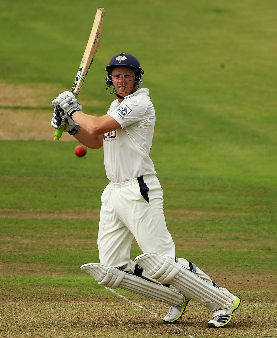 Andrew Gale cuts one of three early boundaries | ESPNcricinfo.com