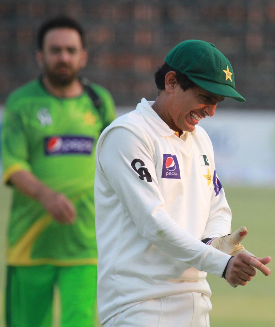 Adnan Akmal was struck on his finger | ESPNcricinfo.com