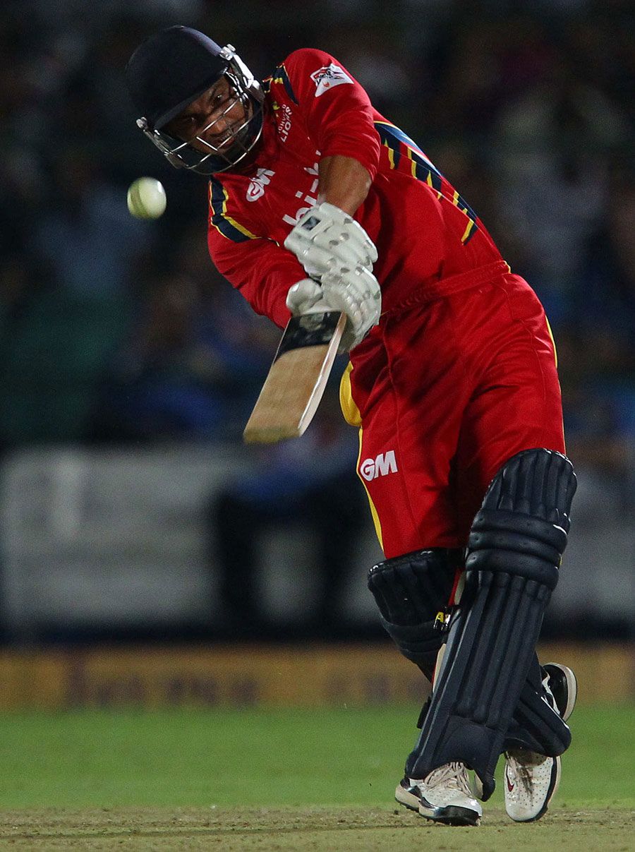 Alviro Petersen hits over the top | ESPNcricinfo.com