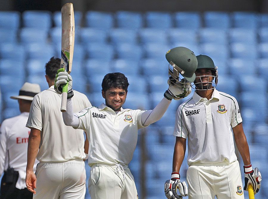 Mominul Haque celebrates his maiden century | ESPNcricinfo.com
