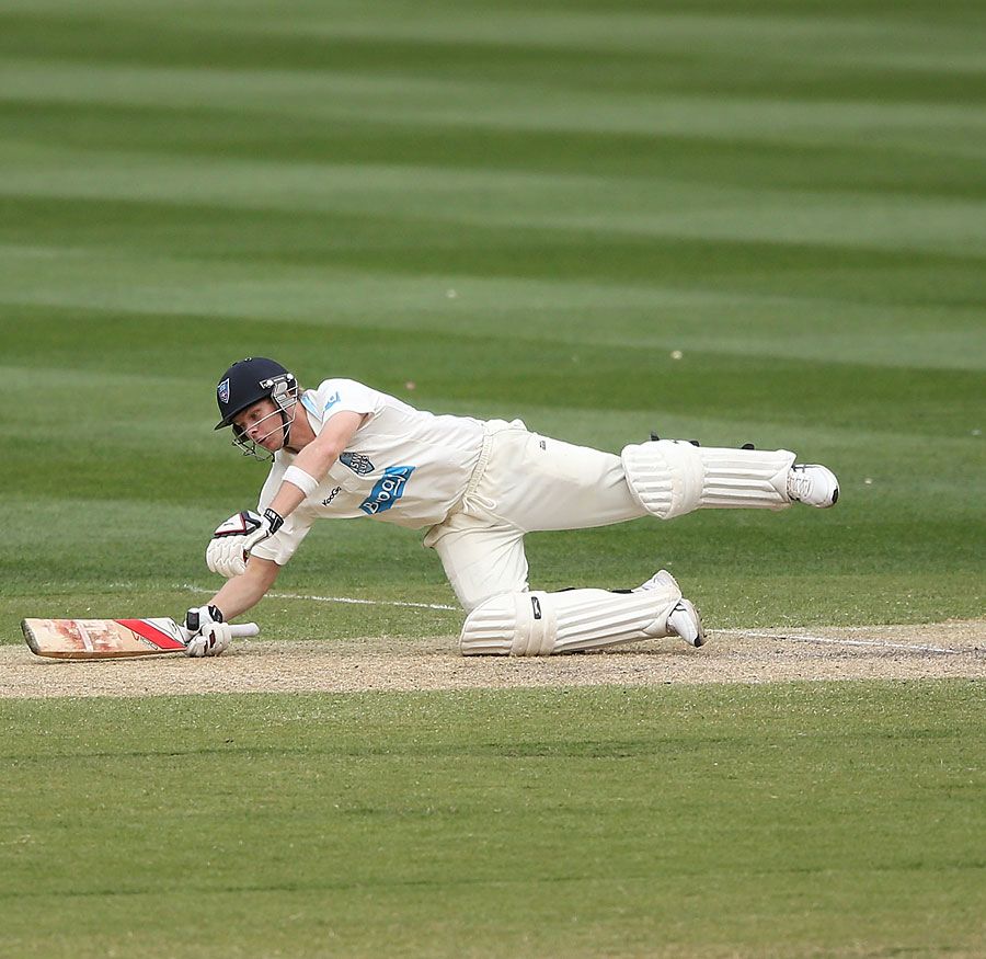 Steven Smith slips during his hundred | ESPNcricinfo.com