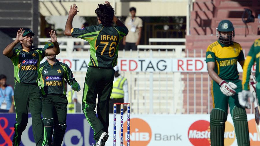 Hassan Cheema: Hashim Amla's struggles against Mohammad Irfan ...