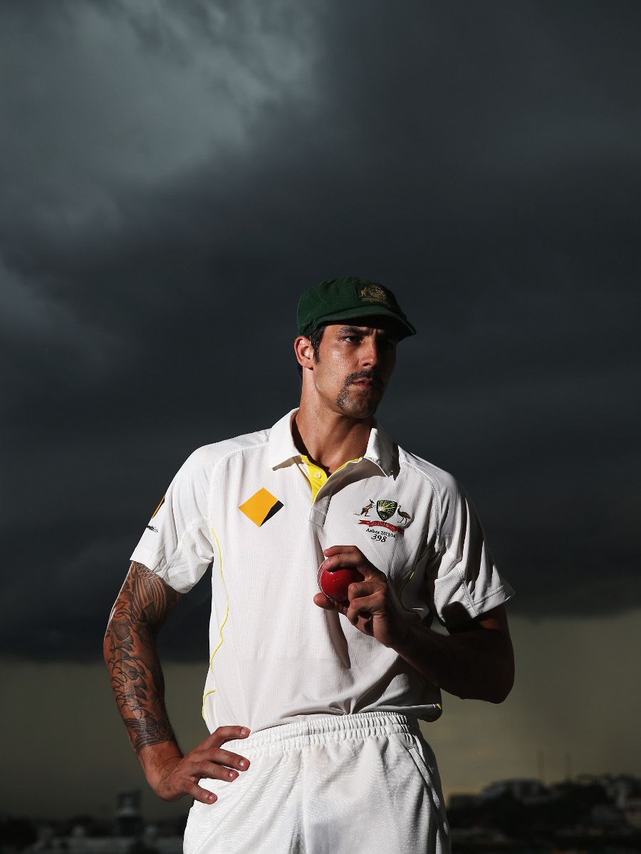 Mitchell Johnson poses under stormy Brisbane skies | ESPNcricinfo.com