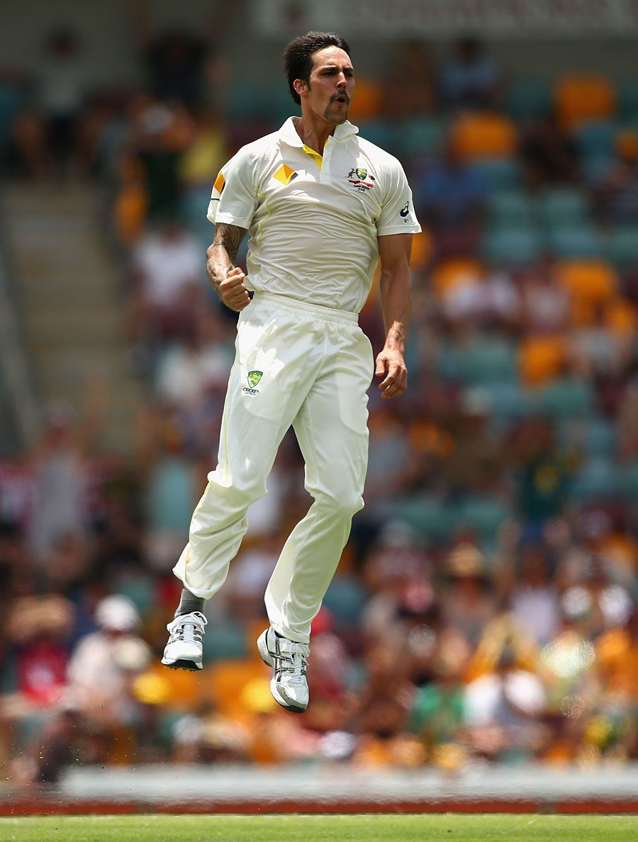 Mitchell Johnson shows he can levitate as well as bowl quickly ...