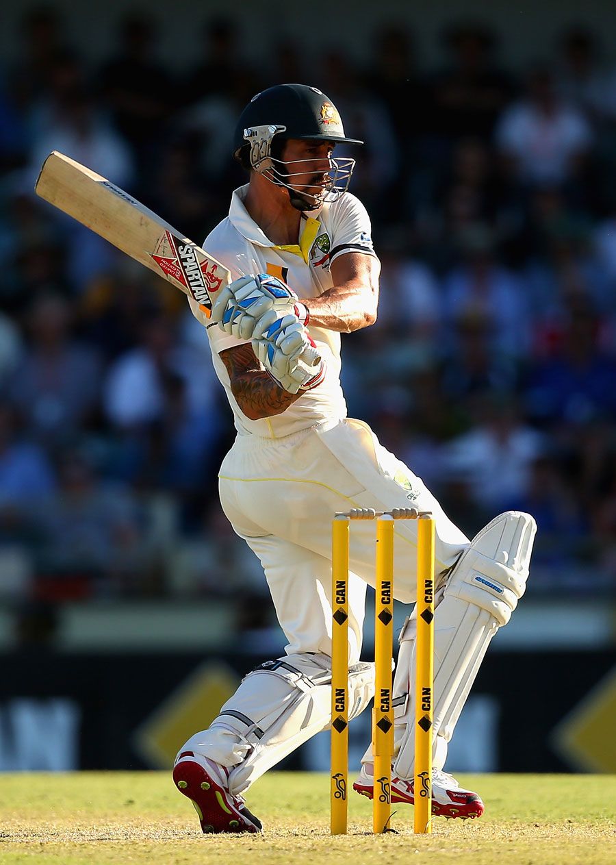Mitchell Johnson swivels to pull | ESPNcricinfo.com