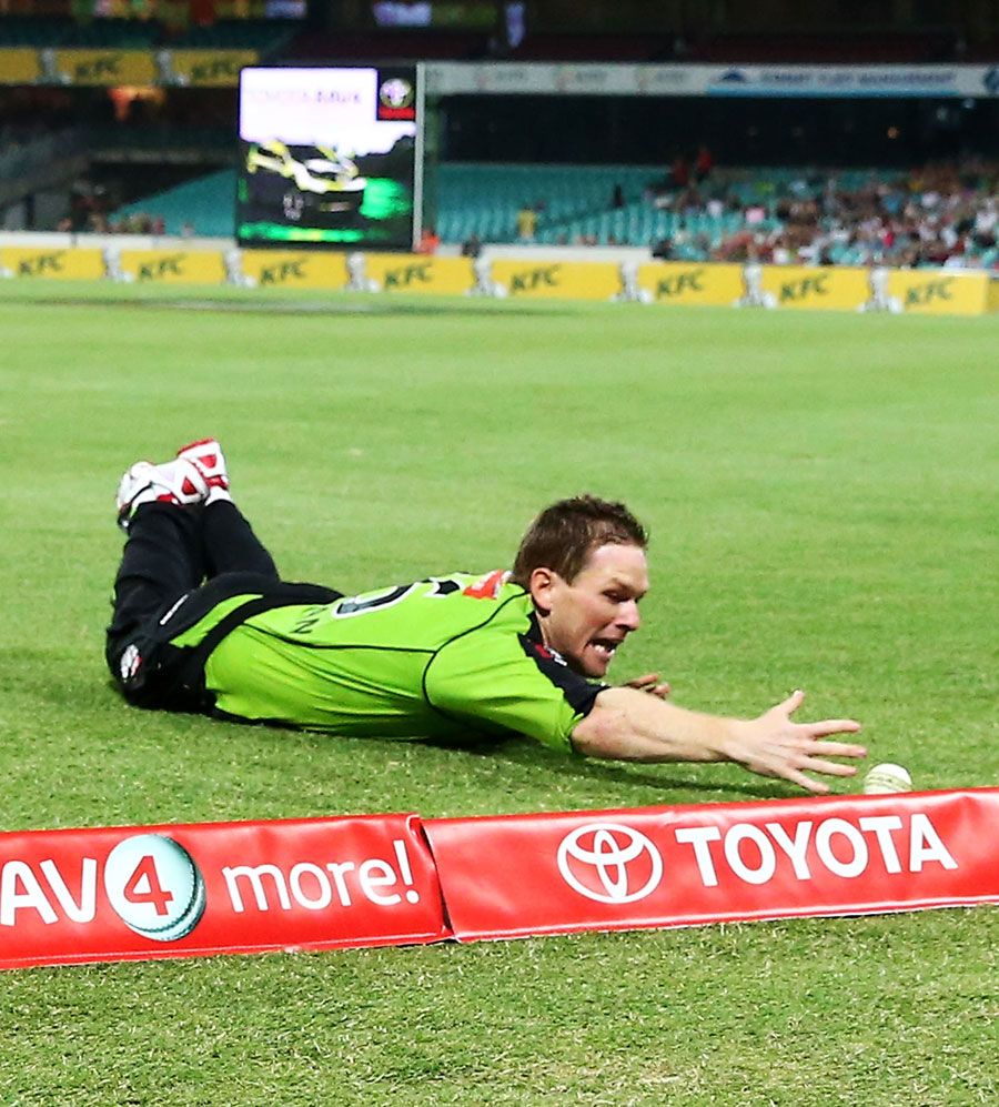 Eoin Morgan attempts to stop a four | ESPNcricinfo.com