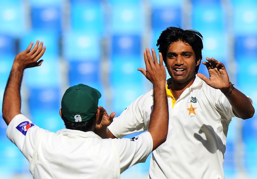 Rahat Ali celebrates after dismissing Angelo Mathews | ESPNcricinfo.com