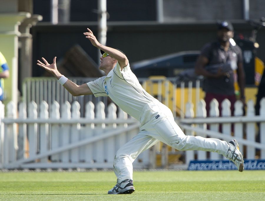 Trent Boult takes a stunning catch to dismiss Ajinkya Rahane | ESPNcricinfo.com