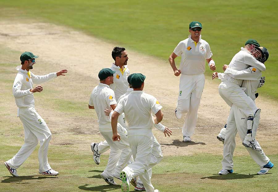 Australia celebrate Alex Doolan's stunning short leg catch ...