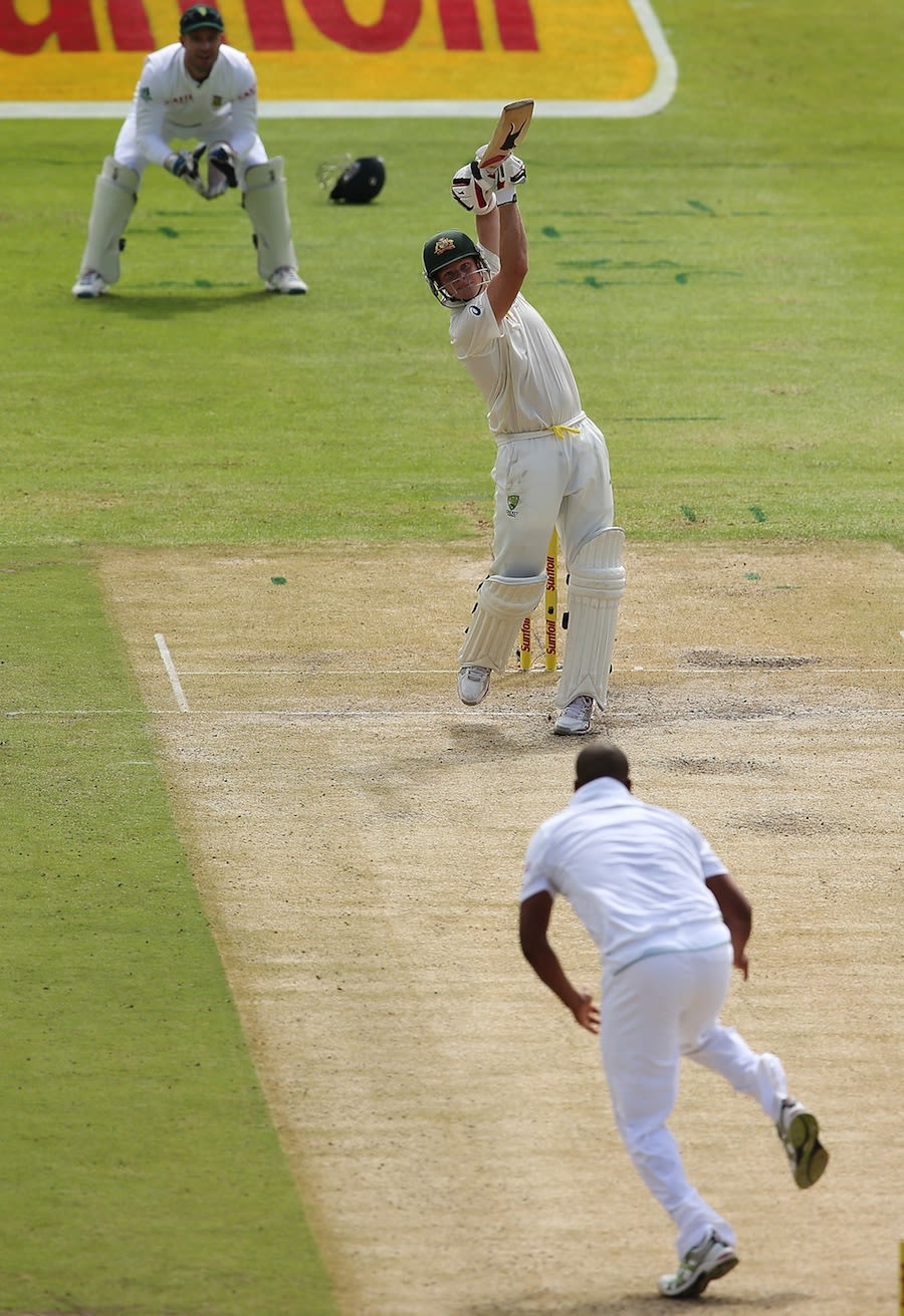 Steven Smith lofts the ball down the ground | ESPNcricinfo.com Steven Smith lofts the ball down the ground | ESPNcricinfo.com