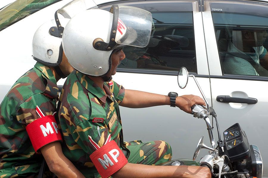Traffic on Bijoy Sarani in Dhaka | ESPNcricinfo.com