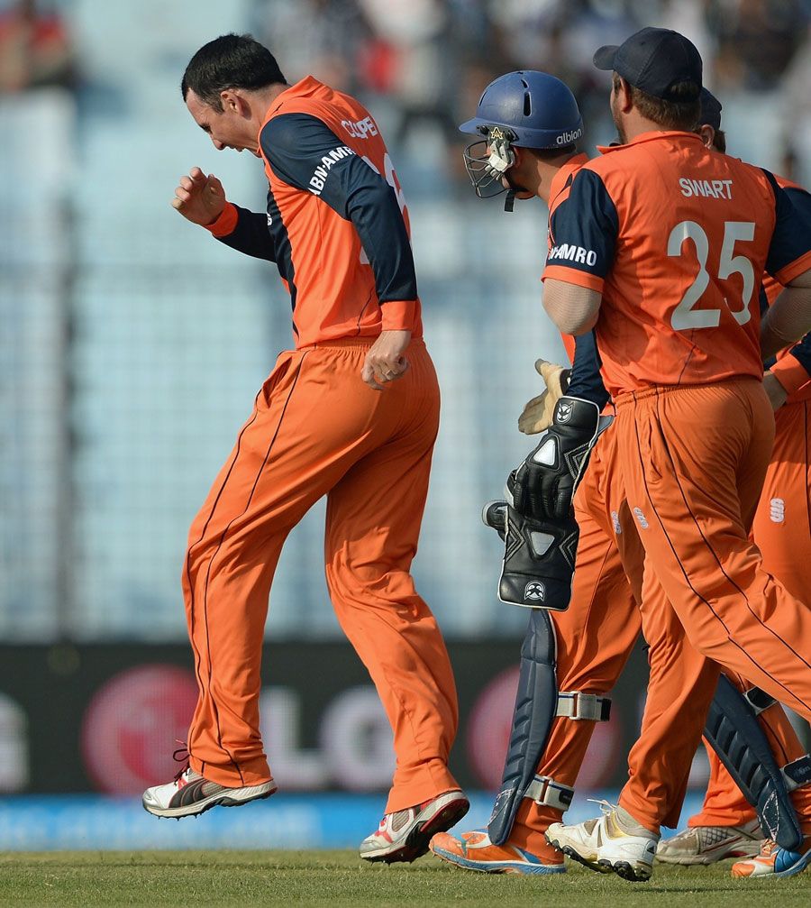 Tom Cooper is ecstatic after dismissing Faf du Plessis | ESPNcricinfo.com