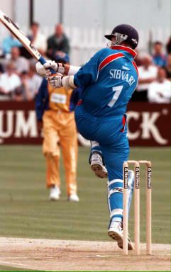 Alex Stewart hooks a boundary | ESPNcricinfo.com