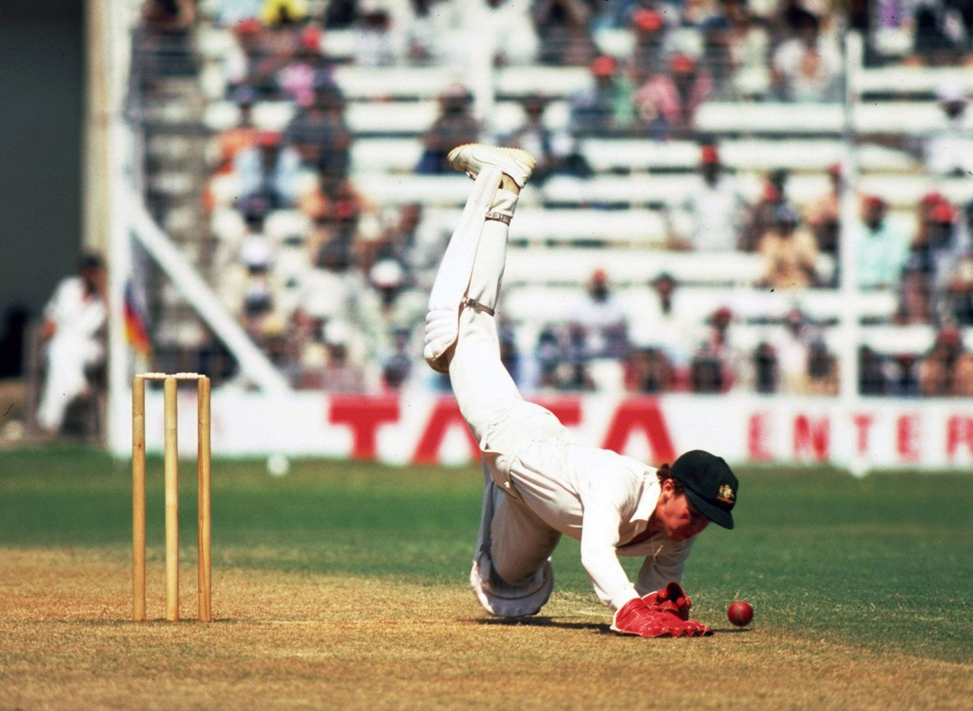 Australian wicketkeeper Kevin Wright dives for the ball | ESPNcricinfo.com