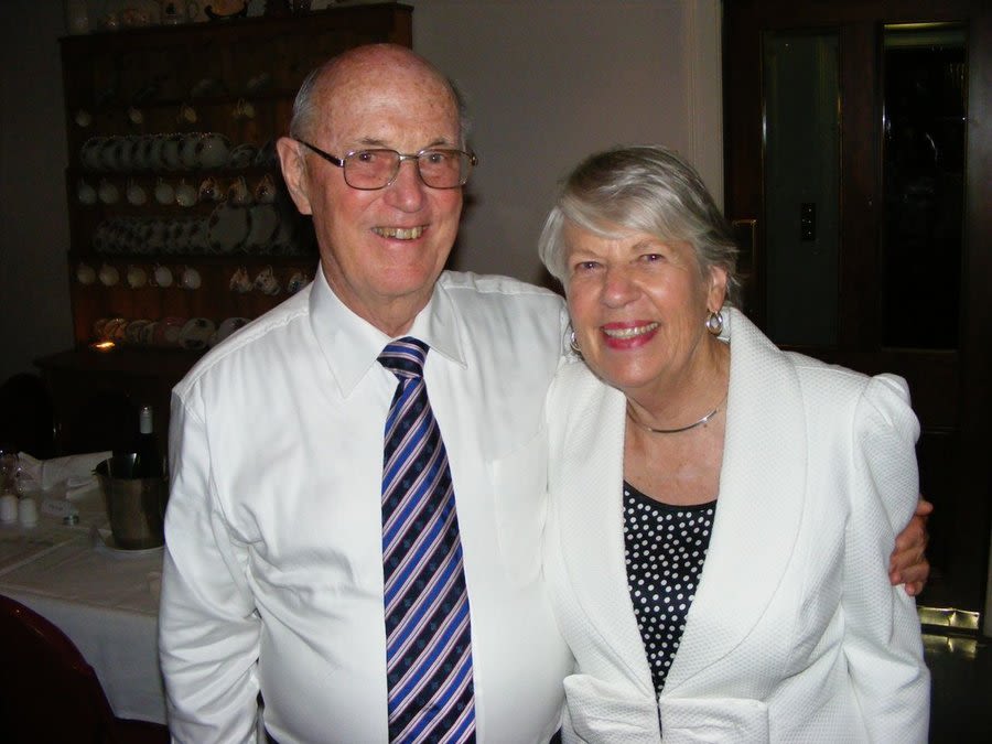 Ian Craig with his wife Roz | ESPNcricinfo.com