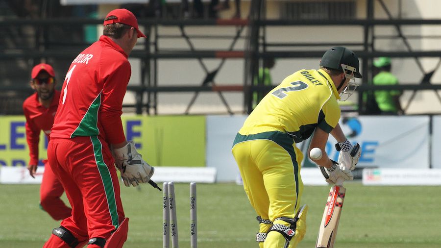 Michael Jeh: Minefield, or incompetent batting? | ESPNcricinfo