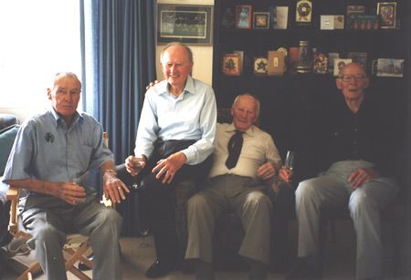 Former New Zealand cricketers celebrate Kerr's 90th birthday ...