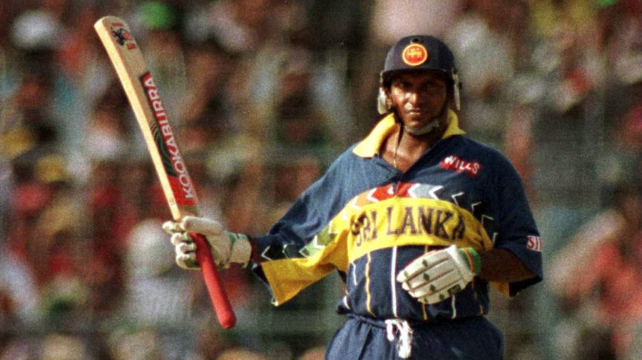 Classic World Cup Moments - Aravinda de Silva in the 1996 semi-final ...