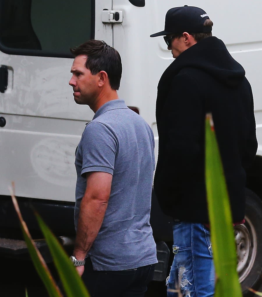 Ricky Ponting and Peter Siddle at St. Vincent's Hospital | ESPNcricinfo.com