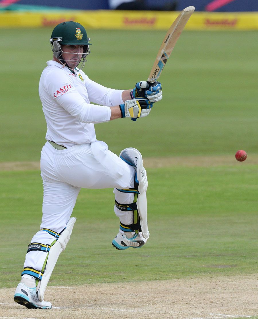 Stiaan van Zyl pulls off his hip | ESPNcricinfo.com