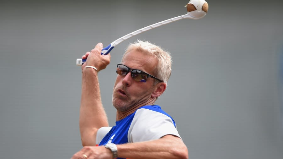 Alan Tyers: Introducing the Mooresbot 1992 | ESPNcricinfo