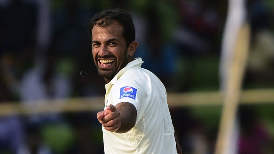Fielding lets Pakistan down again | ESPNcricinfo