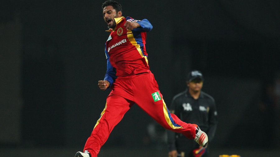 RR vs RCB Cricket Scorecard, Eliminator at Pune, May 20, 2015