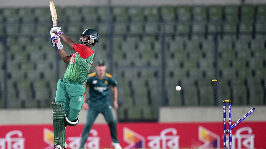 Rossouw found guilty for Tamim shoulder barge | ESPNcricinfo