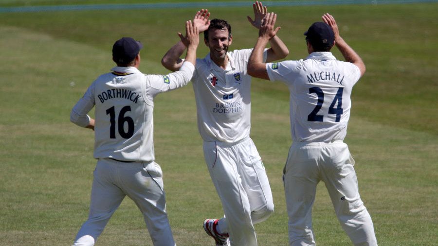 Specsavers County Championship Division One 2016, DUR vs SOM Match ...