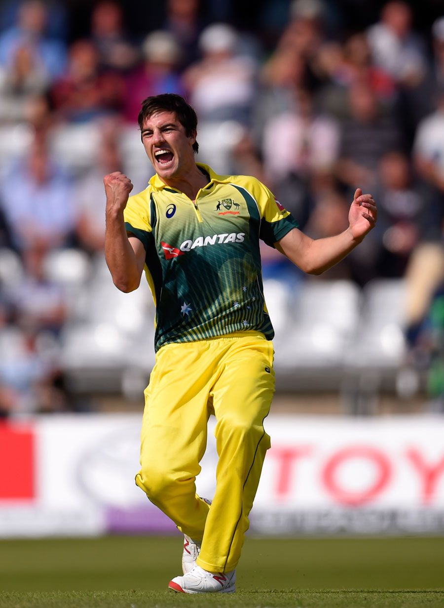 Pat Cummins roars in approval after winning an lbw appeal ...