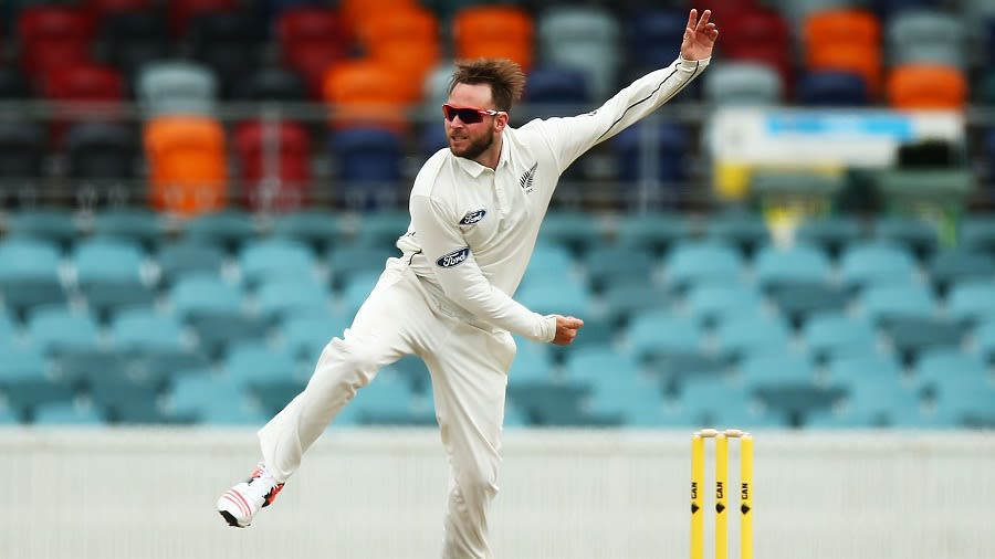 Beamer fractures Mark Craig's hand in New Zealand's first-class ...