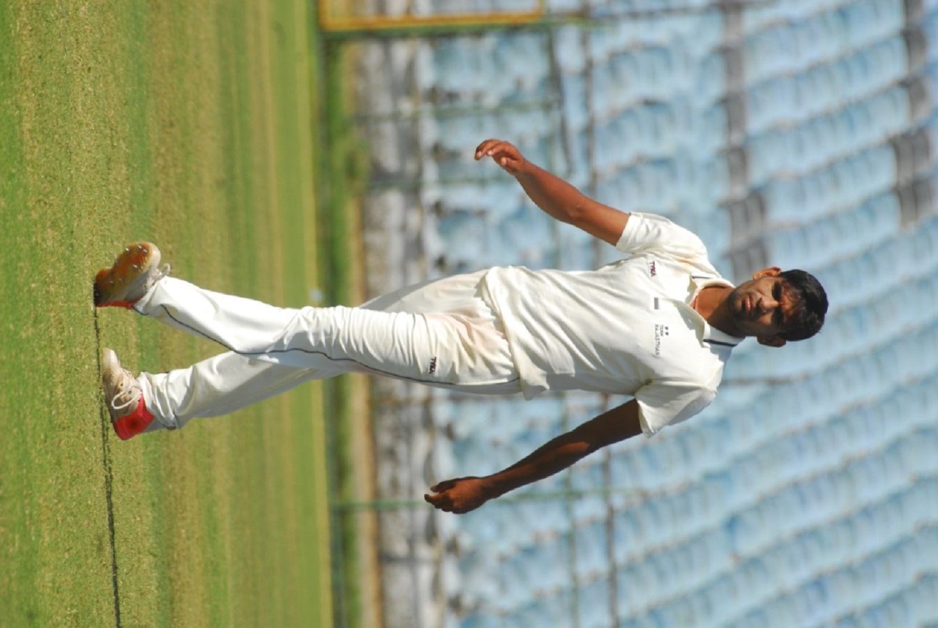 Nathu Singh had Rohit Motwani caught behind | ESPNcricinfo.com