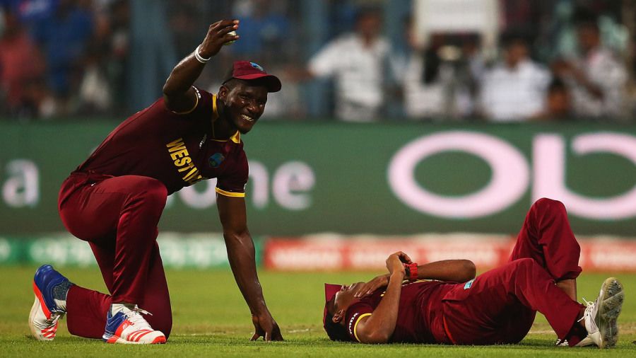 Injured Samuel Badree out of IPL, Tabraiz Shamsi in for RCB | ESPNcricinfo