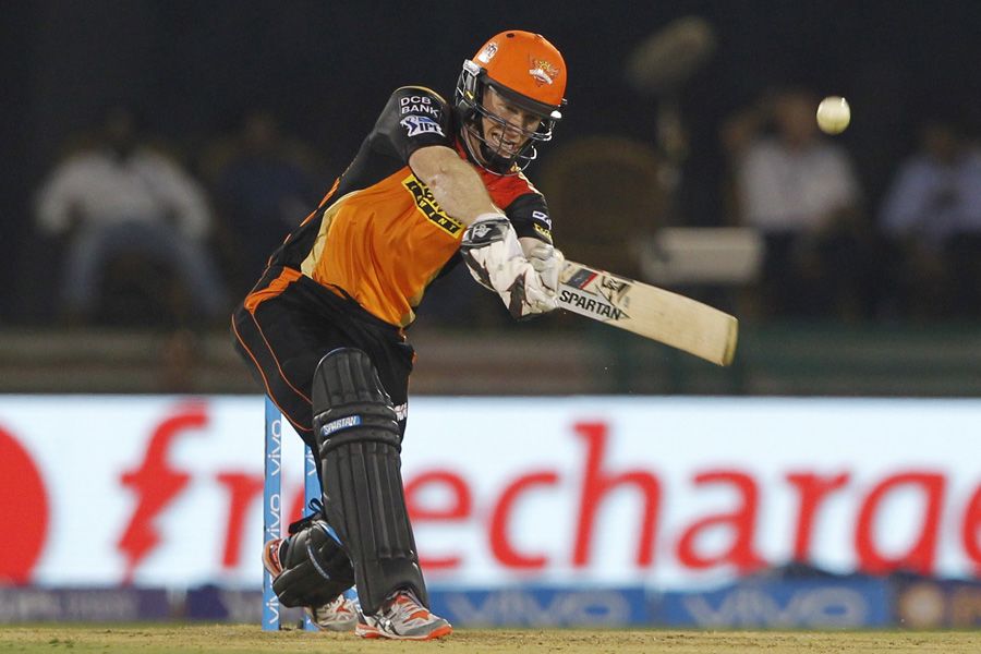 Eoin Morgan takes the aerial route towards long-on | ESPNcricinfo.com